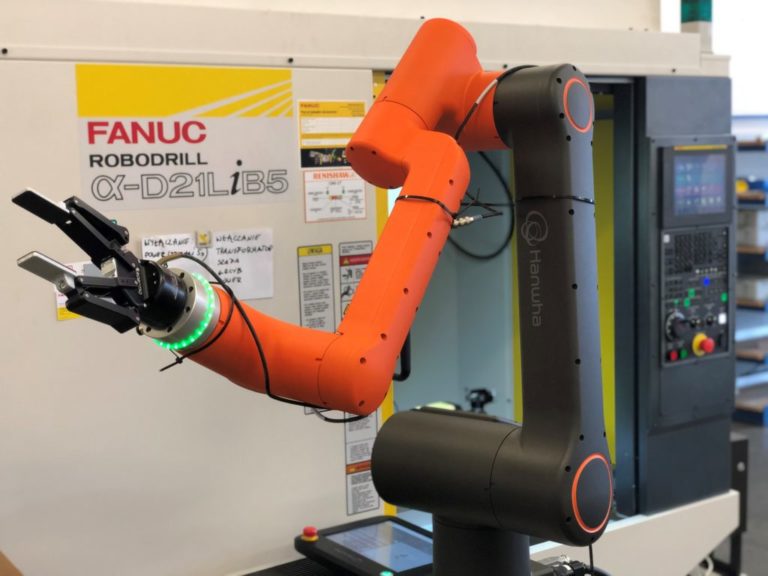The Advantages of CNC Machine Tending with Hanwha HCR Collaborative Robots - FSD Robotics, a ...